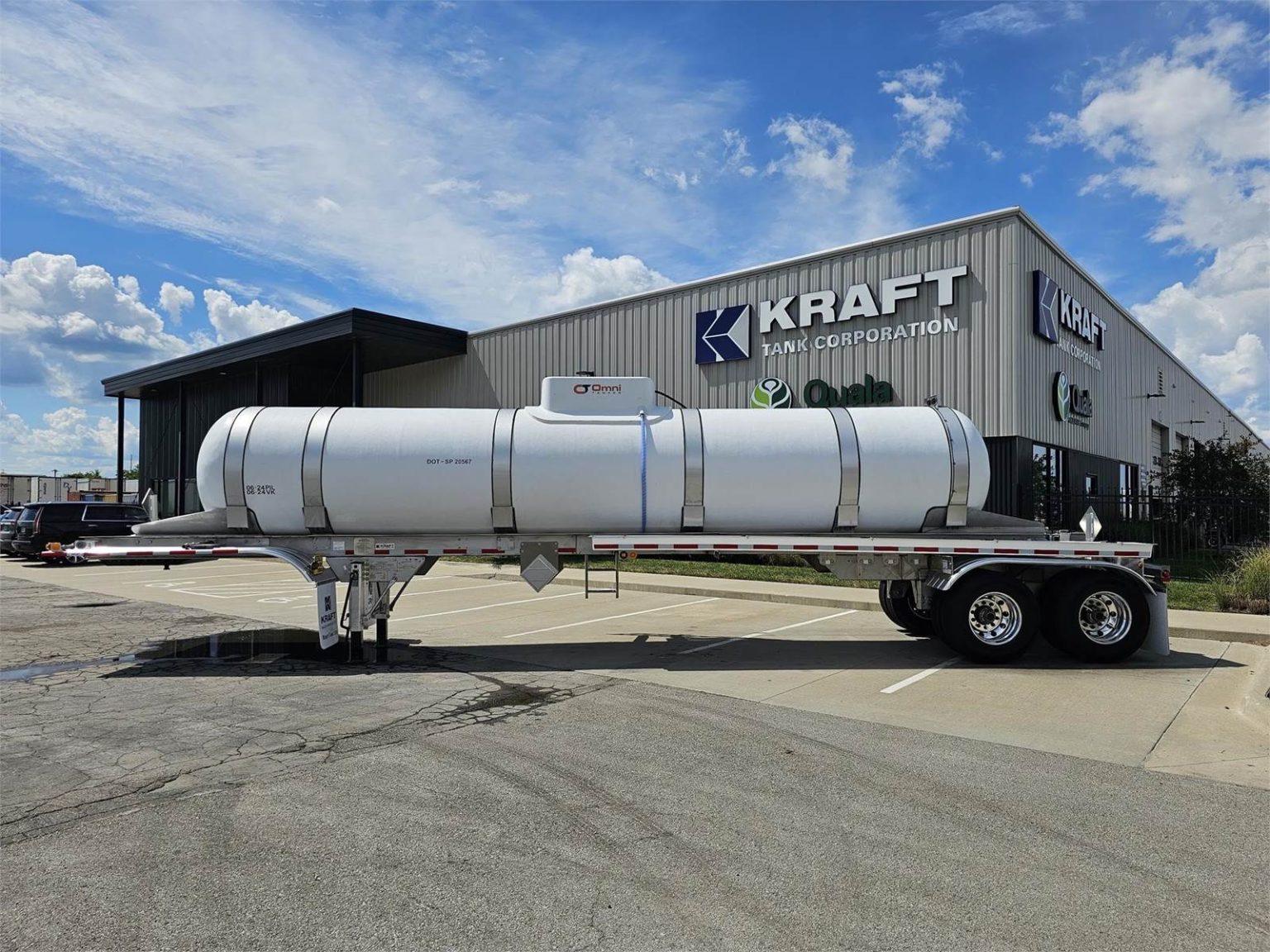 Omni Composite Tank Trailer Unveiled by Kraft Tank: 5 Powerful Advances ...