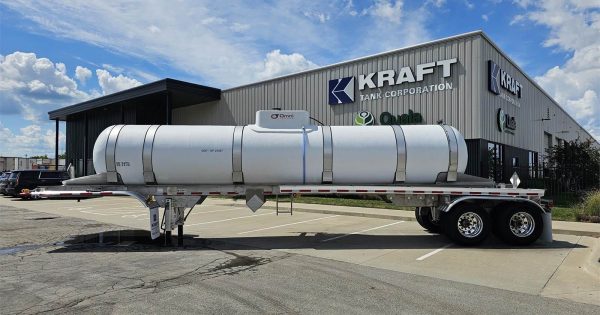 Omni Composite Tank Trailer Unveiled by Kraft Tank: 5 Powerful Advances ...